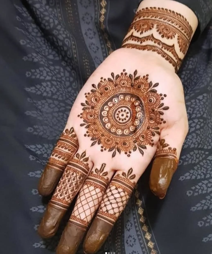 Arabic instagram Royal front hand Mehndi Design 2025 - BN Trick